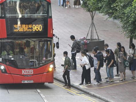 大三罢九巴及龙运巴士维持有限度服务 港铁多站关闭 星岛日报