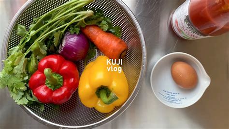 Kuji Vlog 쿠지 일상 브이로그 치킨커리 만들기 빅토리아 베이커리 빈티지 가구 구경 고양이로 시작해서 고양이로 끝나는 일상 Youtube