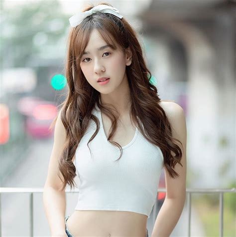 Dreamstime Model