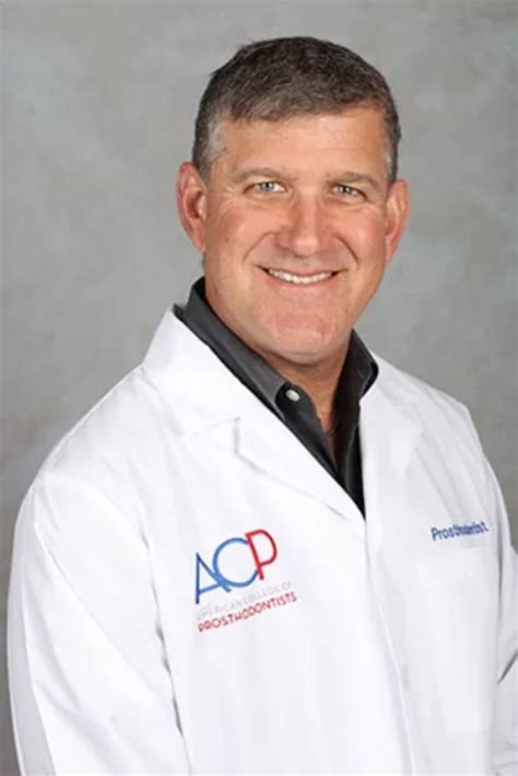 Find Care With Dr Michael Simon Dmd In Hallandale Beach Fl Mnt