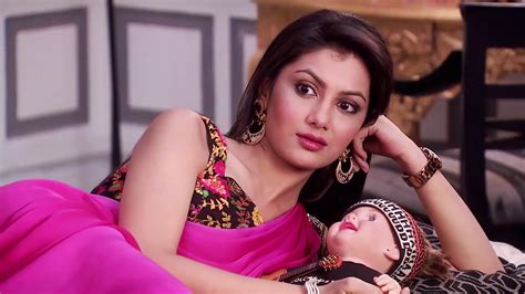 Sriti Jha Hot And Sexy In Bikini Latest Photos Pics Download