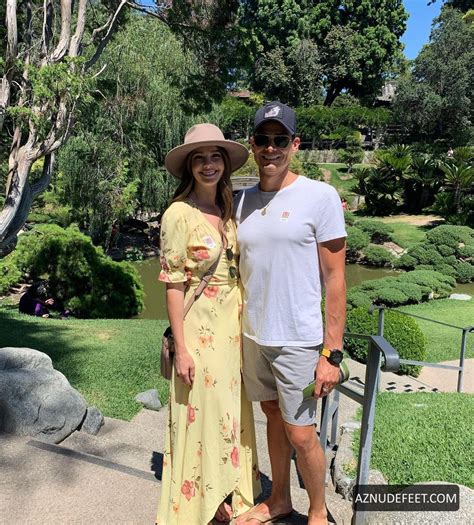 Devon Barnes Feet Aznudefeet