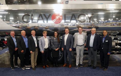 Skymark Refuelers World Fuel Services And Clay Lacy Aviation Unveil