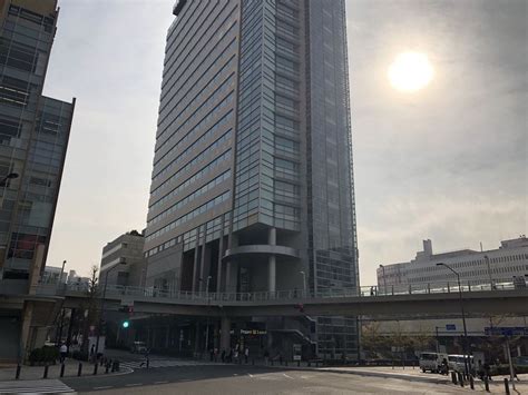 安くて美味しい桜木町駅のおすすめランチ「ニジュウマル」ドリンクバー付き