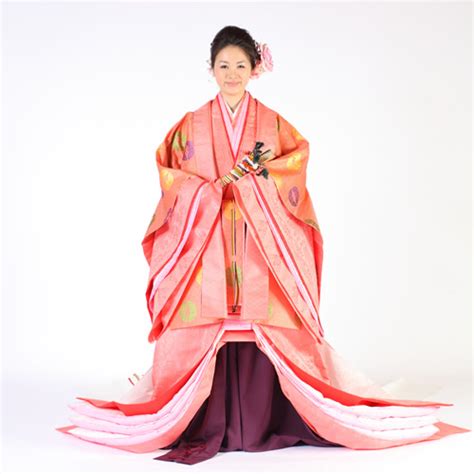 一栄十二単 華桃きららはなももきらら 衣裳について 雪月花苑