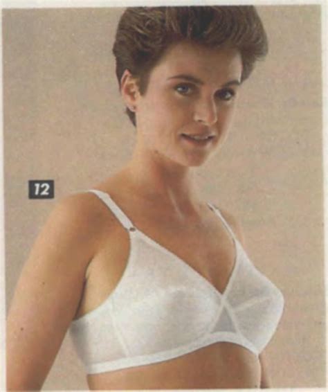 Pin By Sandra Kenneth On Brasseries Fit 1980s Fashion Bra Model