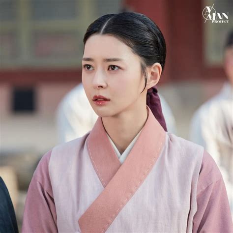 クォン·ナラ チャールズニュースとユーモア