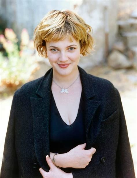 Pixie Cropped Cool Hairstyles Hair Looks Drew Barrymore Hair
