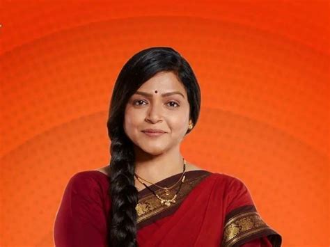 अल्पावधीतच अश्विनीला सर्वांनी तू चाल पुढं म्हणत आपलंसं करून घेतलं अश्विनी फेम दीपा चौधरीची