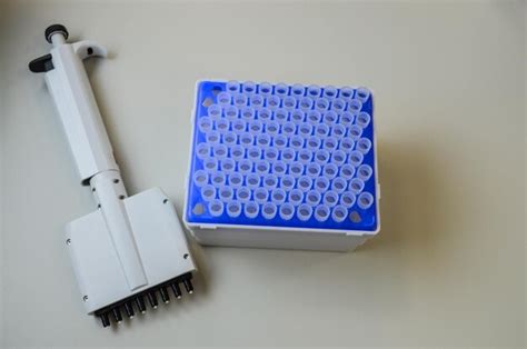 Equipo De Hardware De Laboratorio De Biotecnología Enfoque Selectivo