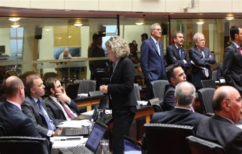 Alesc Aprova Pl Que Proíbe Concurso Para Cadastro De Reserva Sinjusc
