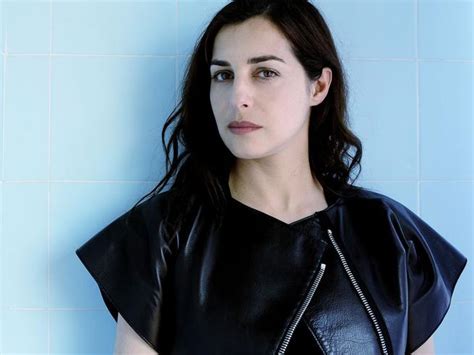 Amira Casar Osobnosticz