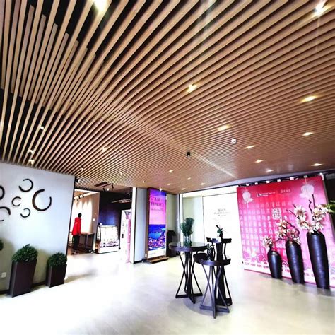 Wpc Manufacturer Indoor Wpc Column Square Timber Tube China Wpc Wall