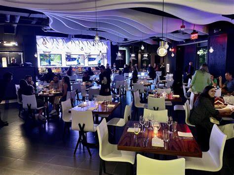 Stk Steakhouse Bellevue At Lincoln Square Now Open Downtown Bellevue