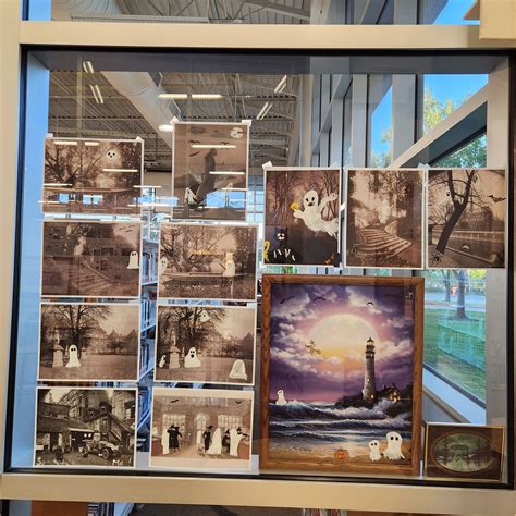 Bee In The Bookends Viral Ghost Programming