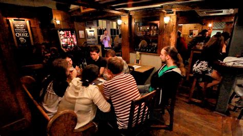 Big Smart Quiz Smartphone Pub Quiz Speedquizzing Youtube