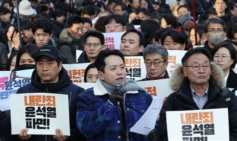 尹 2차 비상계엄 정황육군부대 8일까지 소집 대기