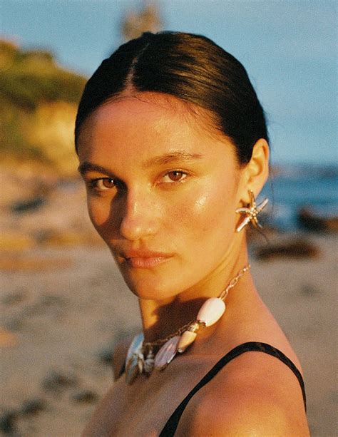 Isabella Bence Premier Model Management