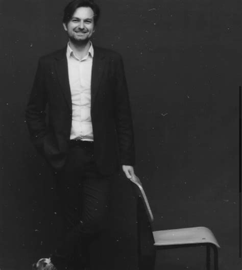 Le Spécialiste De Design François Epin Lance Une Maison De Ventes En Ligne