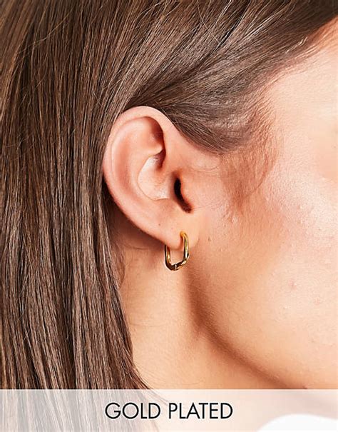 Asos Design Orecchini Placcati Oro 14k Squadrati Effetto Fuso Asos