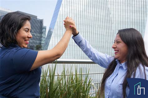 TRANSFORMANDO EL SECTOR INMOBILIARIO