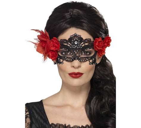 Máscara de renda preta strass
