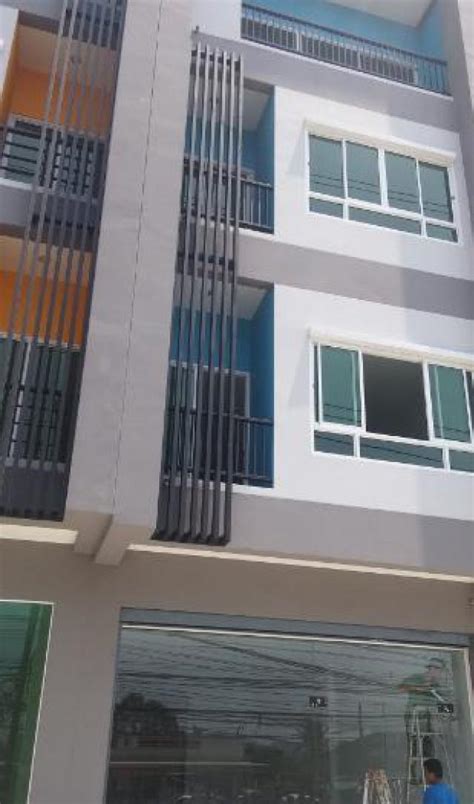 ให้เช่าอาคารพาณิชย์ 4 ชั้น 2 คูหา สามารถแยกเช่า 1 คูหาได้ ย่านปาก