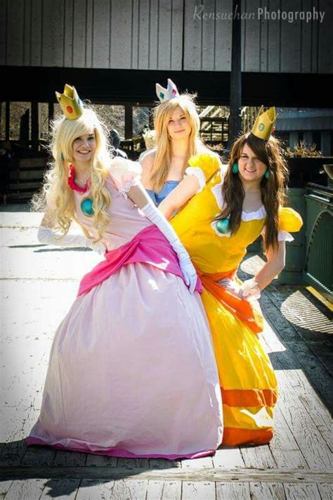 Princess Peach Daisy And Rosalina Cosplay Photo Credit To Ren Such An