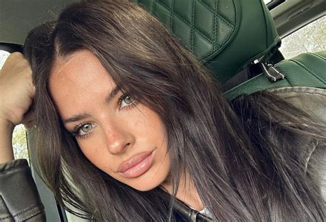 La China Suárez estalló contra una seguidora que la criticó y fue