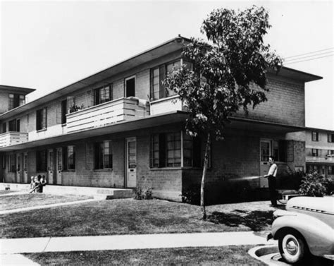 William Mead Homes La Conservancy