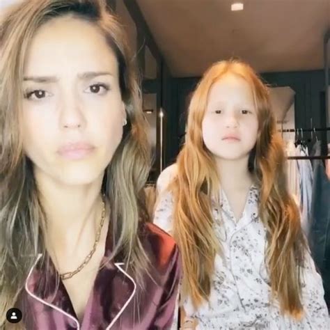 9 Celebs Who Have The Best Pajama Wardrobes Hands Down Jessica Alba