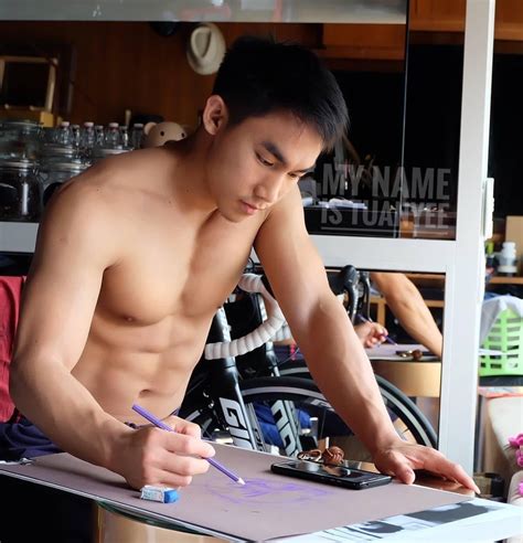 Dragon Tuan Yee R Asianguyssfw