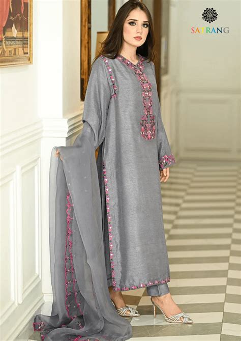Summer Unstitched 3pcs Embroidered Lawn Dress With Organza Embroidered