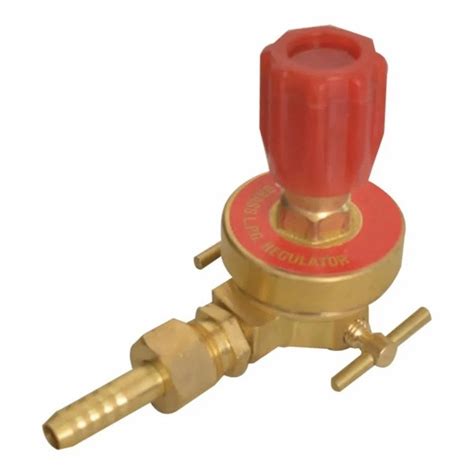 Industrial Clip Gas Regulator At Best Price In India