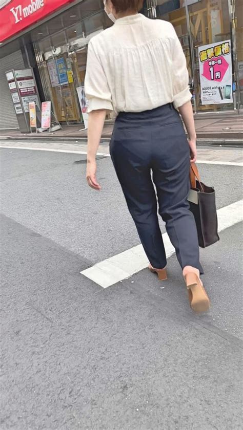 ボールのようなエロ爆尻をパンツスーツから隆起させて男を誘惑！ 下品なパンティライン付きol編 パッツンヒップ至上主義