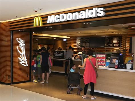 【本地疫情】麥當勞外判網絡維修員確診新冠肺炎 潛伏期間曾到訪 10 間分店 Ezonehk 網絡生活 生活情報 D200729