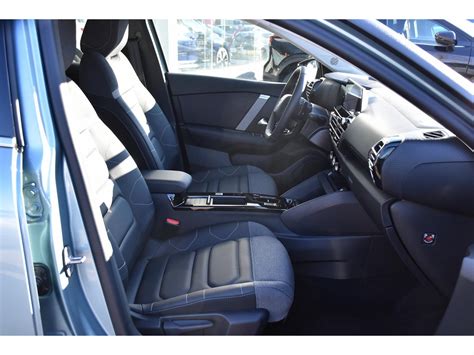 citroën c4 1 5 bluehdi shine eat8 gps hud lane side cam 1° main vert d
