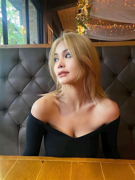 Ghim C A Cassandra Tr N Gay Alert Chuy N C I