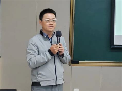 【学术报告】名企高管、管理专家彭鹏教授学术报告会顺利举办 西北工业大学管理学院