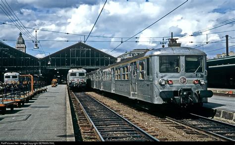 Sncf Emu At Paris France By German Rail France Paris Train