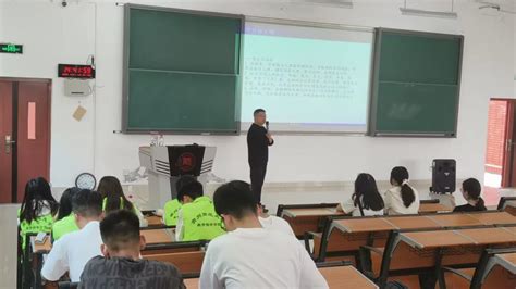 数学与应用数学专业开展“大学生数学竞赛宣讲”主题活动 贵州师范大学数学科学学院网站