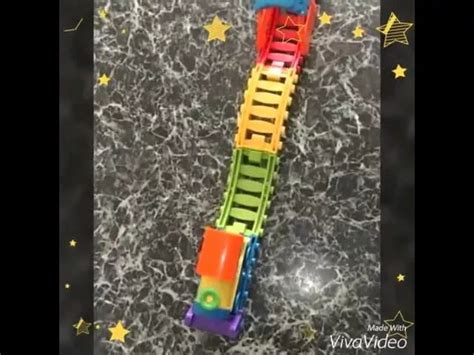 Паровозик Чух чух от Tomy Choo Choo Loop Tomy Смотреть онлайн в поиске Яндекса по Видео