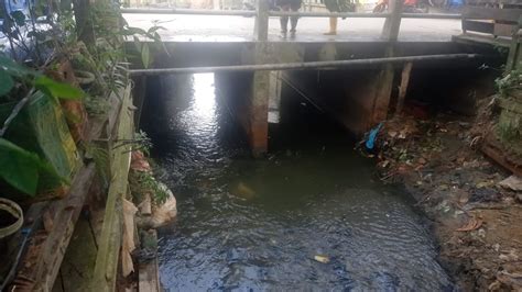 Warga RT 14 15 Dan 23 Gunung Lingai Kompak Gotong Royong BusamID