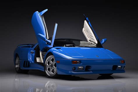 唐纳德特朗普 Donald Trump 的 1997 款兰博基尼 Diablo VT Roadster Uncrate