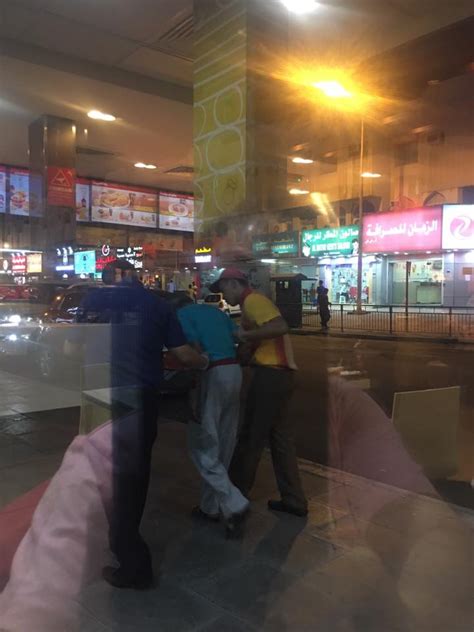 Jollibee Service Crew In Qatar Praised For Feeding Lonely Old Man