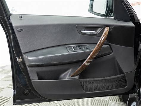 Купить бу Bmw X3 I E83 25i 25 At 192 лс 4wd бензин автомат в