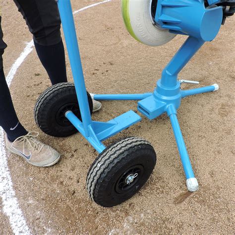 Jugs Bp3 Softball Pitching Machine Baseballpitchingmachine
