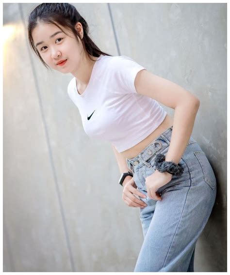 婴儿肥脸美女婴儿肥女生 伤感说说吧