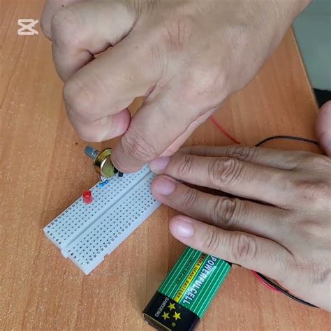 Potentiometer Circuit Arduinoproject Education Experiment Youtube