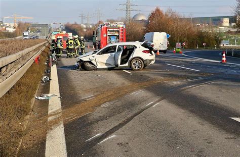 Schwerer Unfall sorgt für langen Stau auf der A81